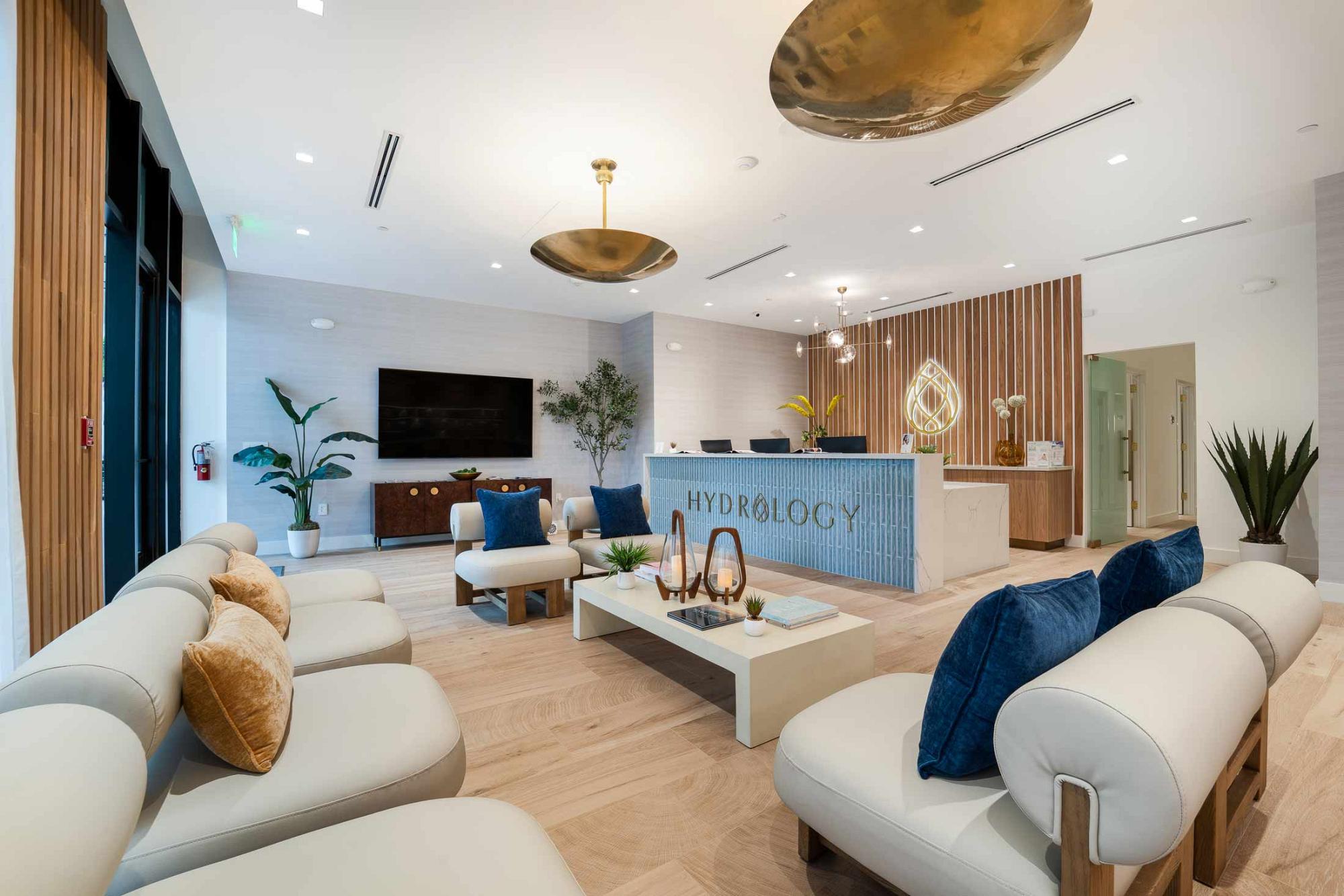 Fly In From Out Of Town | Zuri Plastic Surgery Miami